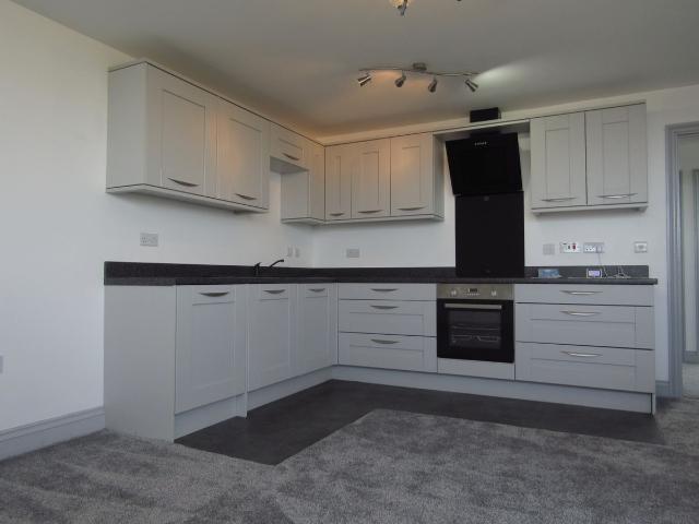 Cliff Road, Harwich CO12, 3 bed flat to rent, £1,000 pcm | PrimeLocation