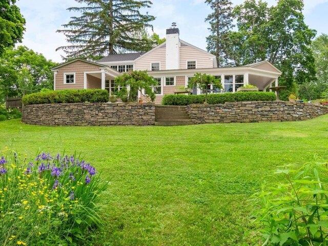 Cliff St, Burlington, Home For Sale