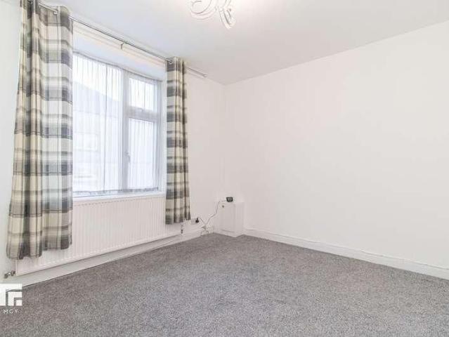 Cliff Street, Penarth, CF64