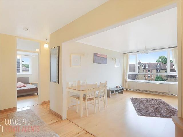Clifford Court, Heathfield Road, Wandsworth SW18, 2 bed flat to rent, £2,200 pcm | PrimeLocation