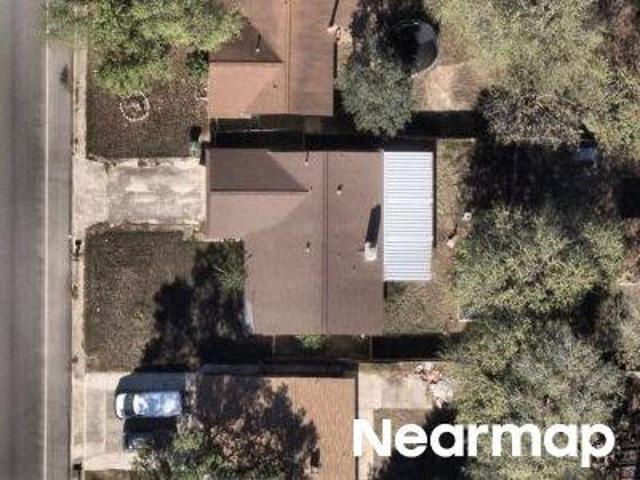 Cliffbrier Dr