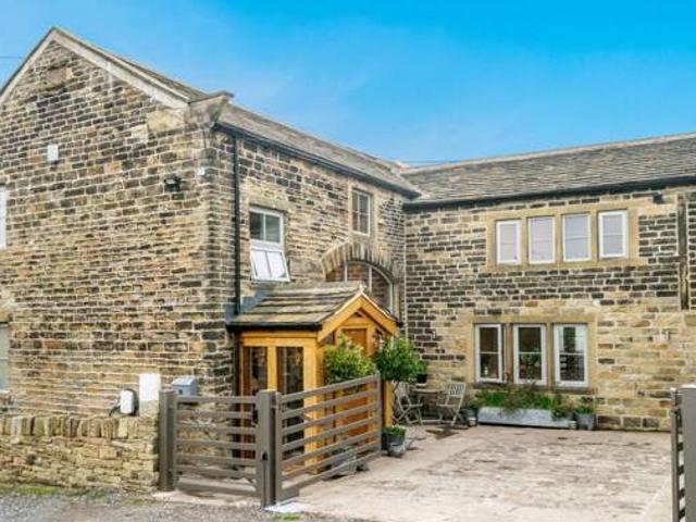 Cliffe Hill Barn, Shelley Woodhouse Lane, 4 Bedroom Barn