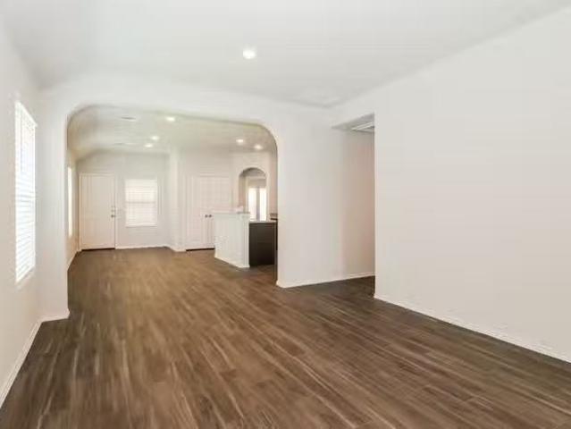 Cliffstone Hills 2349 Blue Opal Ln. Conroe, TX 77301 2349 B.