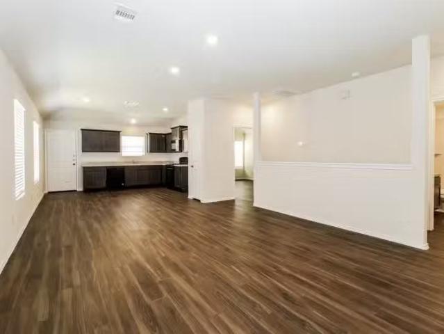 Cliffstone Hills 2369 Blue Opal Ln. Conroe, TX 77301 2369 B.
