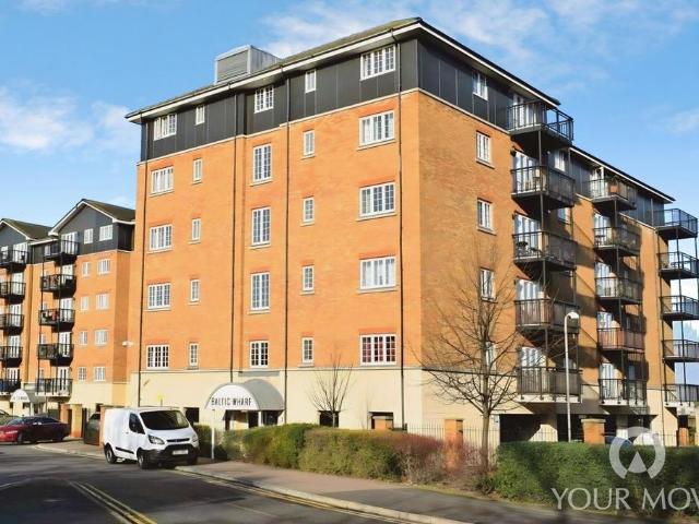 Clifton Marine Parade, Kent DA11 3 bed flat to rent £1,550 pcm £358 pw