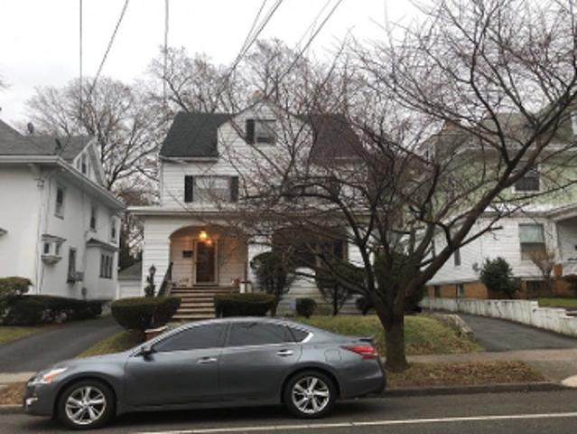 Clifton Ave