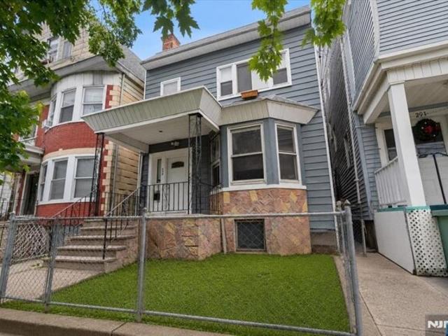 Clifton Ave, Newark, Home For Sale