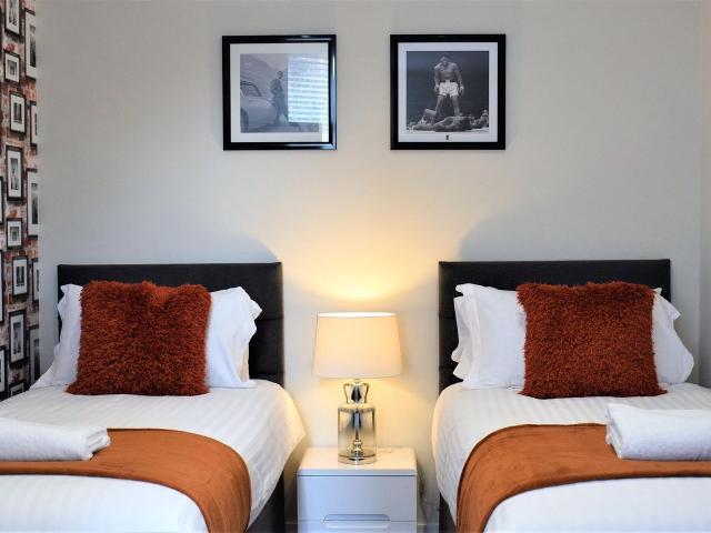 Clifton BS8, 1 bed flat to rent, £3,537 pcm | PrimeLocation