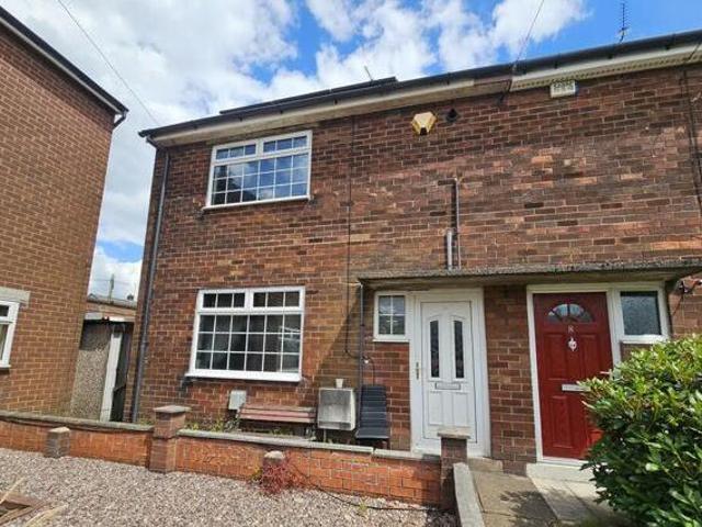 Clifton Close, Heywood, 3 Bedroom End