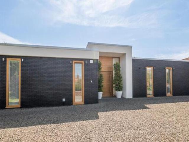 Clifton Drive, Lytham, 3 Bedroom Detached
