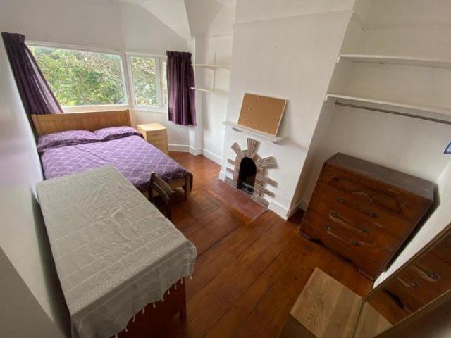 Clifton Gardens, Canterbury, Kent CT2, 5 bed shared accommodation to rent, £542 pppm | PrimeLocation