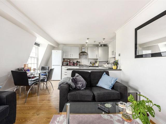Clifton Gardens, Warwick Avenue Station W9, 2 bed flat to rent, £2,400 pcm | PrimeLocation