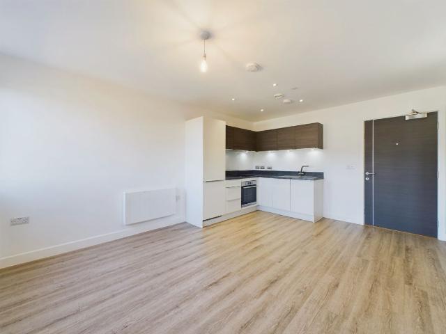 Clifton House, Broadway, Peterborough PE1, 1 bed flat to rent, £860 pcm | PrimeLocation