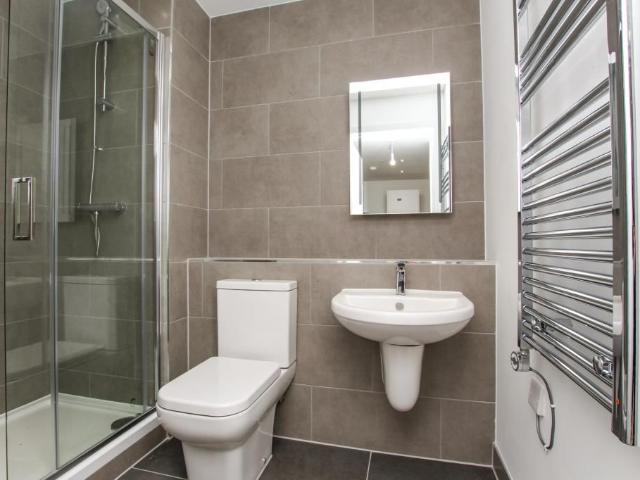 Clifton House, Broadway, Peterborough PE1, 2 bed flat to rent, £995 pcm | PrimeLocation