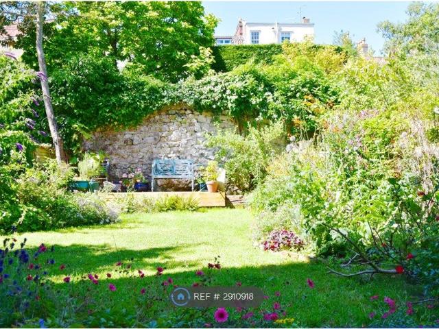 Clifton Park Road, Bristol BS8, 1 bed flat to rent, £1,600 pcm | PrimeLocation