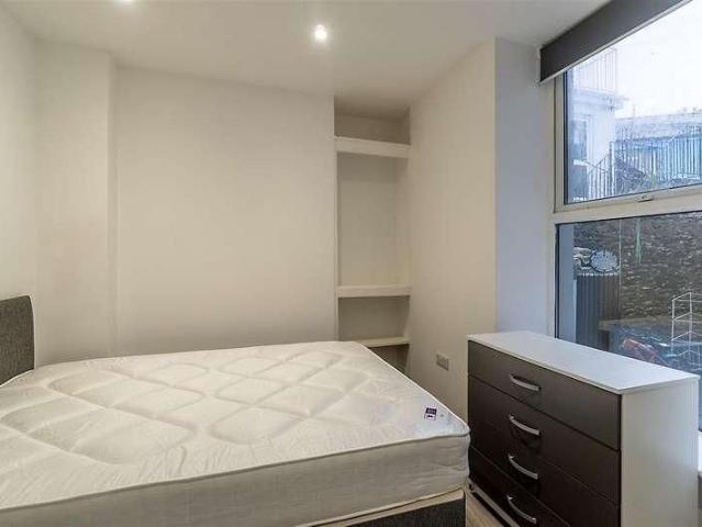 Clifton Place, North Hill, Plymouth, PL4