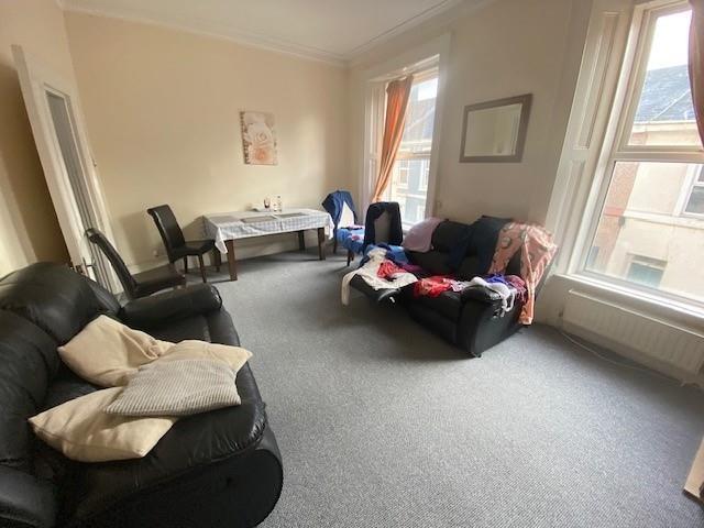 Clifton Place, Plymouth PL4 4 bed flat to rent £1,820 pcm £420 pw