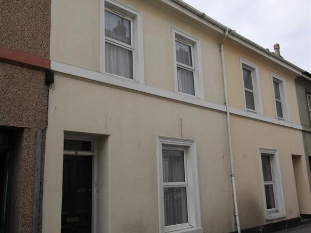 Clifton Place, Plymouth PL4, 4 bed property to rent, £542 pcm | PrimeLocation