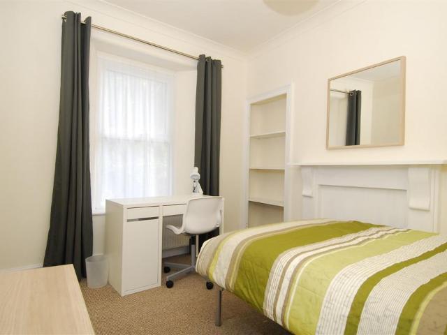 Clifton Place, Plymouth