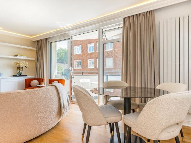 Clifton Place, W2, London