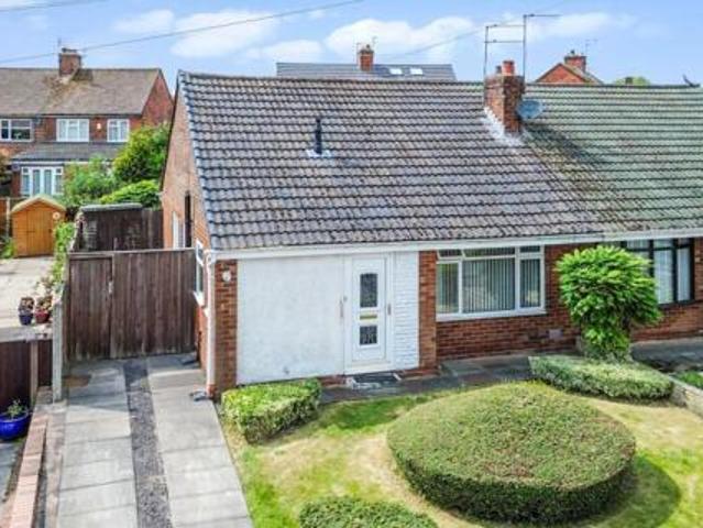 Clifton Road, Billinge, 3 Bedroom Semi detached