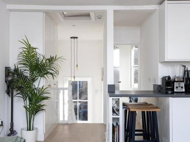 Clifton Road, London, 1 Bedroom Apartment