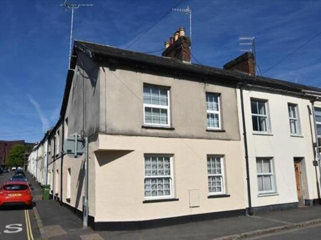 Clifton Road, Newtown, 2 Bedroom Maisonette