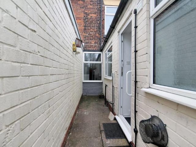 Clifton Road, Sutton Weaver, Runcorn, WA7 3EH