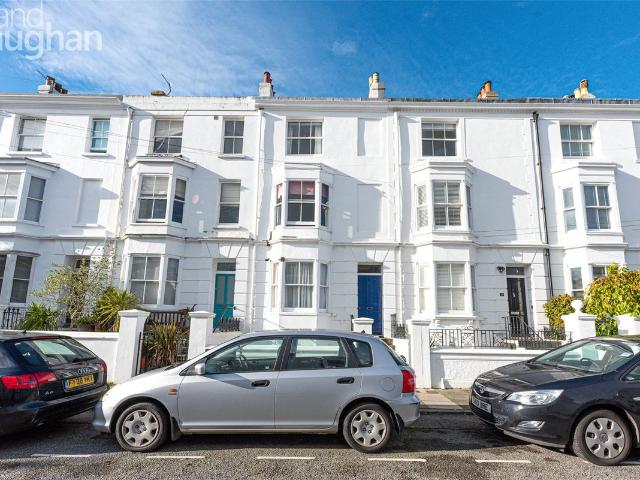 Clifton Street, Brighton BN1, Studio to rent, £950 pcm | PrimeLocation