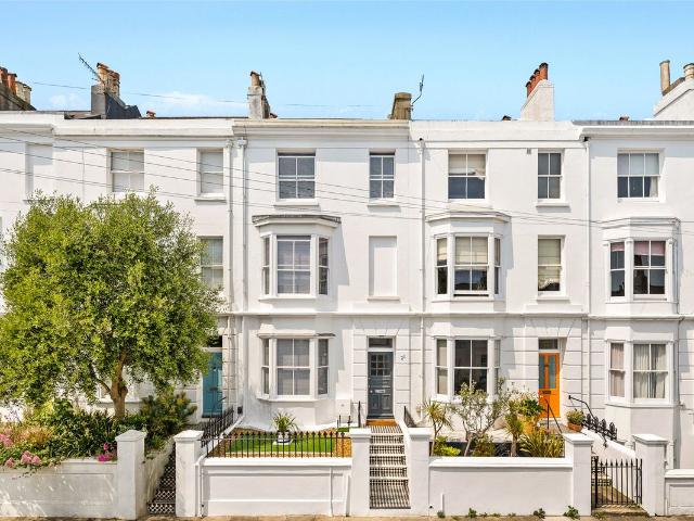 Clifton Street, Brighton, East Sussex BN1, 4 bed terraced house to rent, £3,250 pcm | PrimeLocation