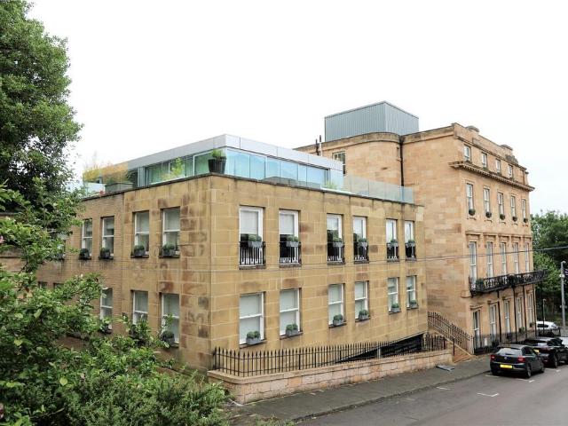 Clifton Street, Glasgow, G3 3 bed apartment to rent £3,950 pcm £912 pw