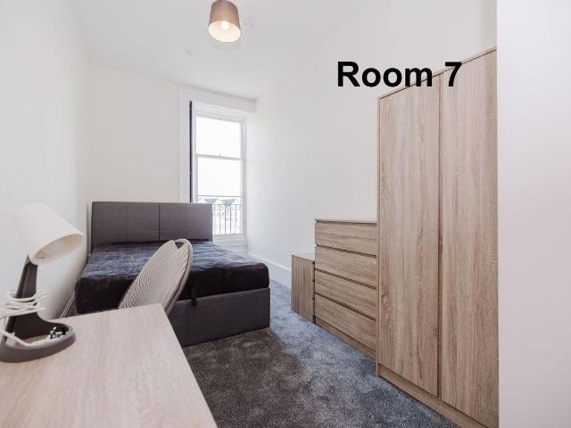 Clifton Terrace, Edinburgh EH12, 8 bed shared accommodation to rent, £725 pcm | PrimeLocation