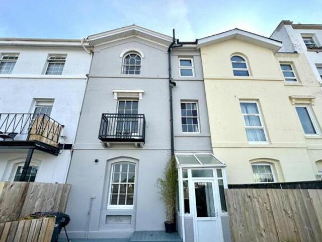 Clifton Terrace, Torquay, 2 Bedroom Terraced
