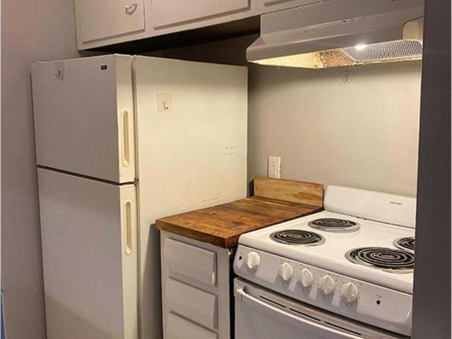Clifton View 1 Bedroom Apartment for Rent at 2065 W Clifton Ave, Cincinnati, OH 45219 Over The Rhine