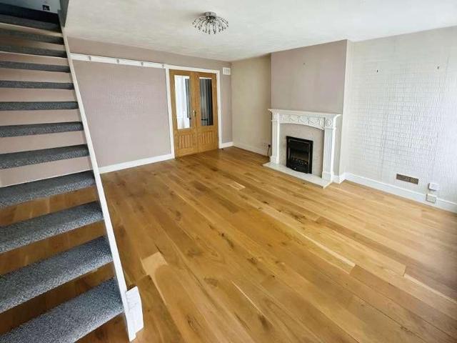 Clifton Way, Hinckley, LE10