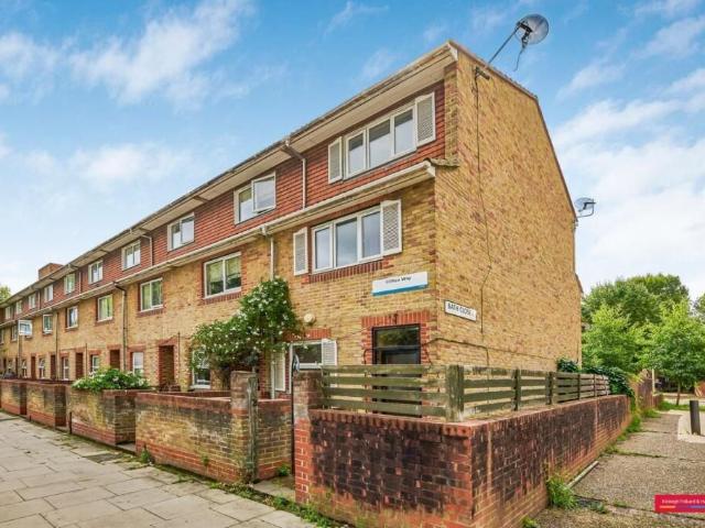 Clifton Way, London SE15, 4 bed end terrace house to rent, £3,195 pcm | PrimeLocation