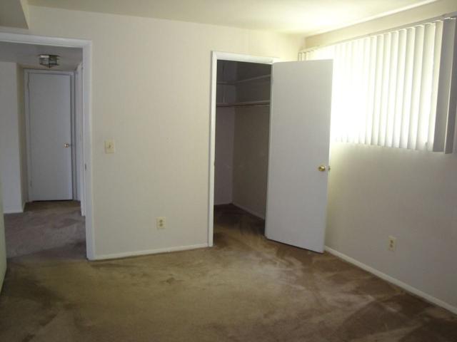 Clifton Woods Studio Apartment for Rent at 3051 Marshall Ave, Cincinnati, OH 45220 The Heights