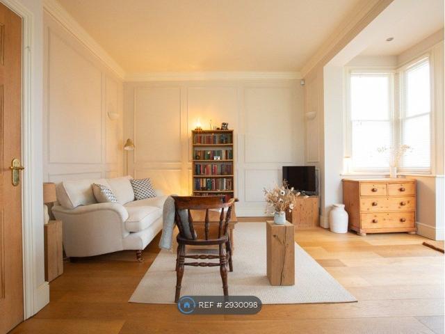 Cliftonville, Northampton NN1, 1 bed flat to rent, £1,083 pcm | PrimeLocation