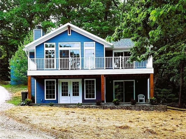 123 Summit View Cir, Climax Springs, MO 65324