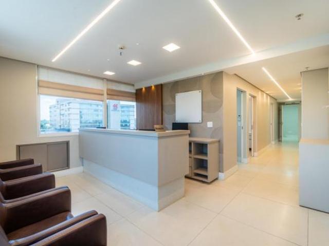 CLÍNICA MÉDICA MONTADA ALTO PADRÃO ASA NORTE