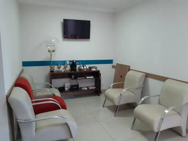 Clinica Odontologica completa totalmente equipada e auditorio para cursos e aulas