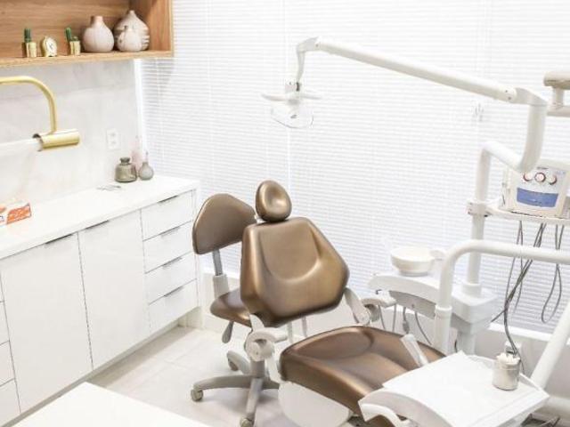 Clínica Odontológica para venda ALTO PADRÃO, 90 m² totalmente montada./DF