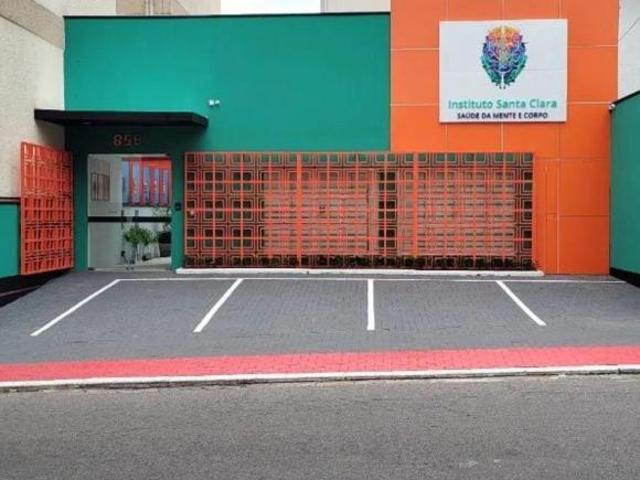 Clínica Completa e Funcional com 02 Recepções e 06 Salas ? Pronta para Uso