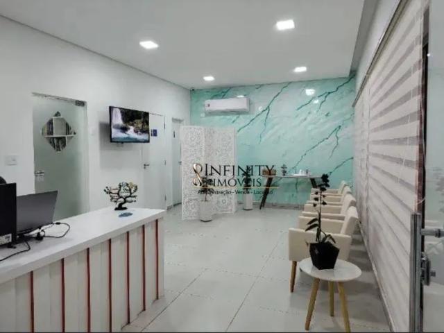 Clínica Completa e Funcional com 02 Recepções e 06 Salas – Pronta para Uso