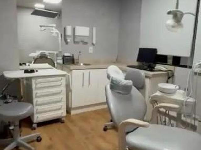 Clínica para Venda em Brasília, Taguatinga Centro, 2 banheiros