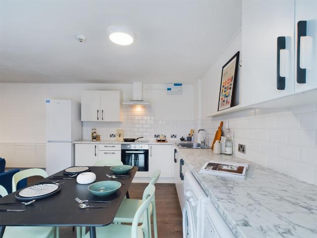 Clint Road West, Liverpool L7, Room to rent, £430 pcm | PrimeLocation