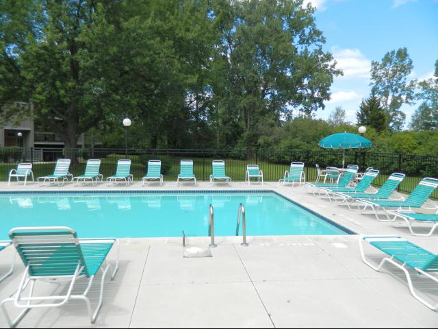 Clinton Manor Apartments 2 Bedroom Apartment for Rent at 24666 Katherine Ct, Mount Clemens, MI 48045 Harrison Township