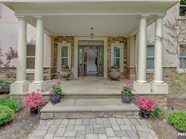 Clinton Ave, Wyckoff, Home For Sale