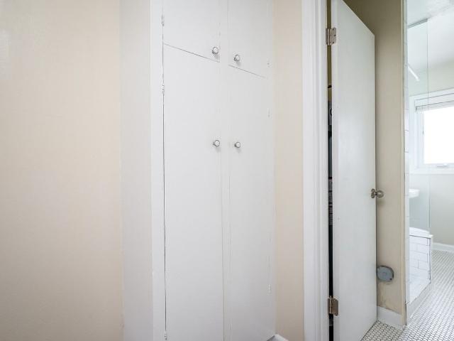 Clinton Court 1 Bedroom Apartment for Rent at 2725 Se 29th Ave, Portland, OR 97202 Hosford Abernethy