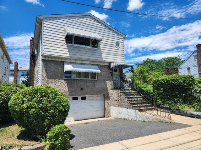 Clinton Pl, Newark, Home For Sale